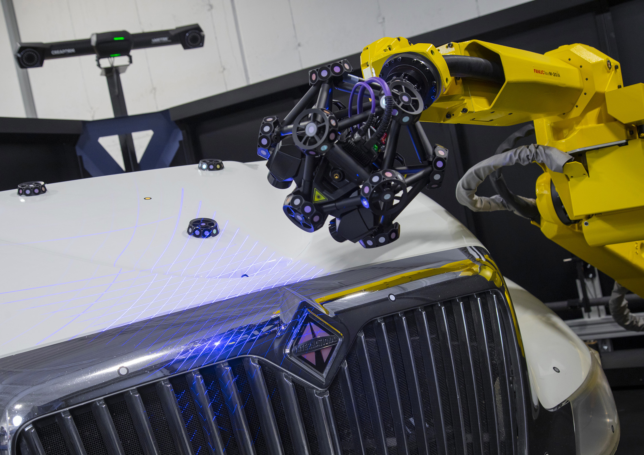 MetraSCAN 3D-R - scanner sur MMT optique monté sur robot-Creaform - Ametek